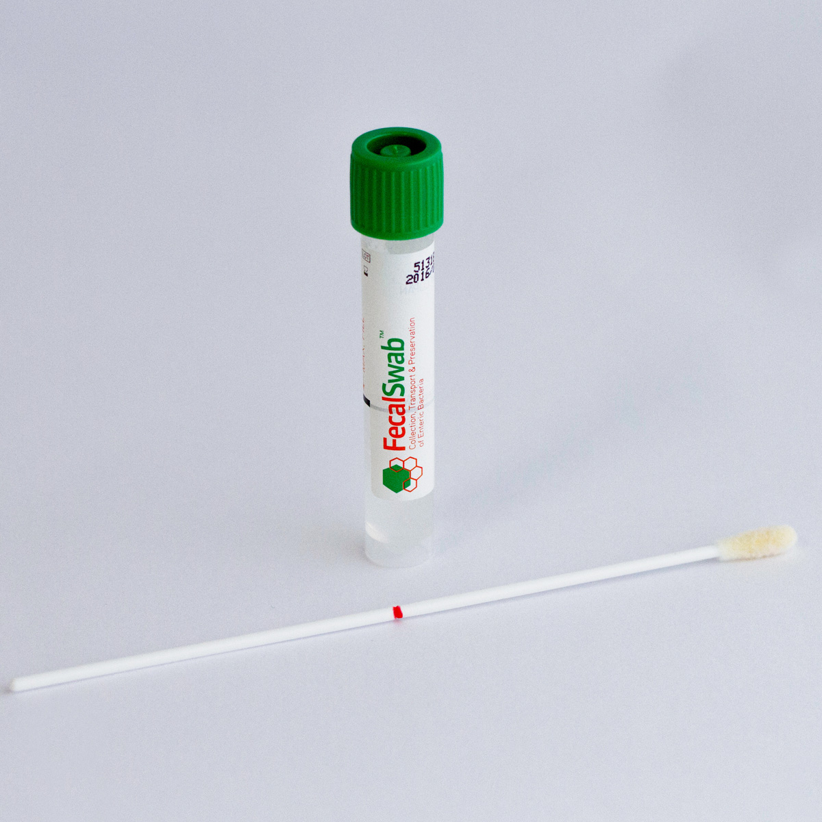 Fecal Swab (Milieu de Cary Blair 2 mL+ Ecouvillon floqué standard )
